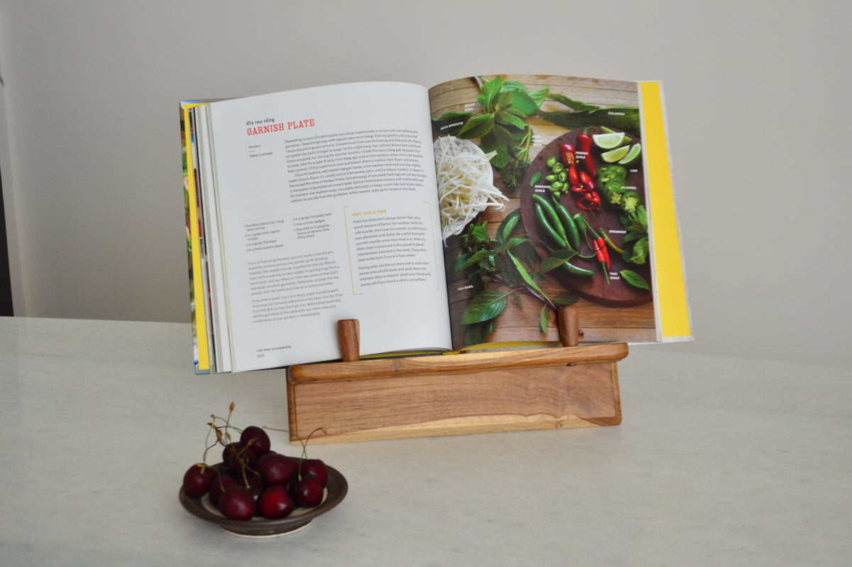 Armatuer | Portable Book Stand